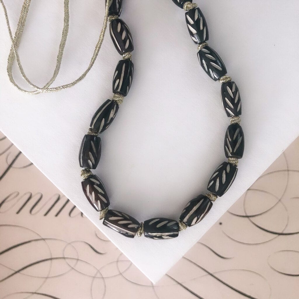 Batik Bead Tie On Necklace – WinterLemon