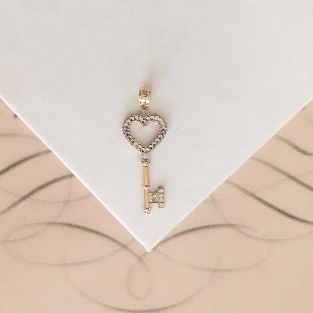Vintage 10k Love Key Pendant – WinterLemon