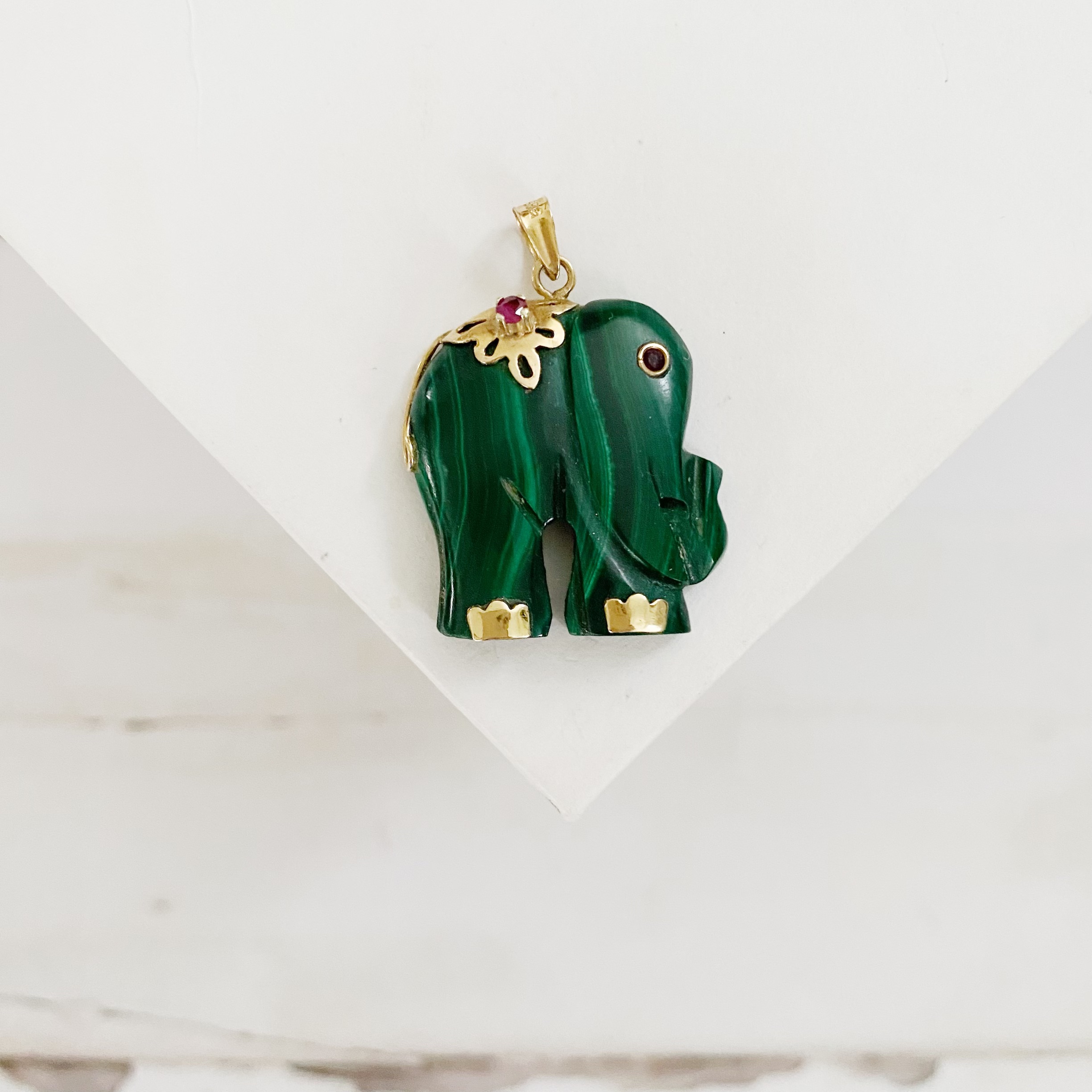 Vintage 14k Carved Malachite and Ruby Elephant Pendant – WinterLemon