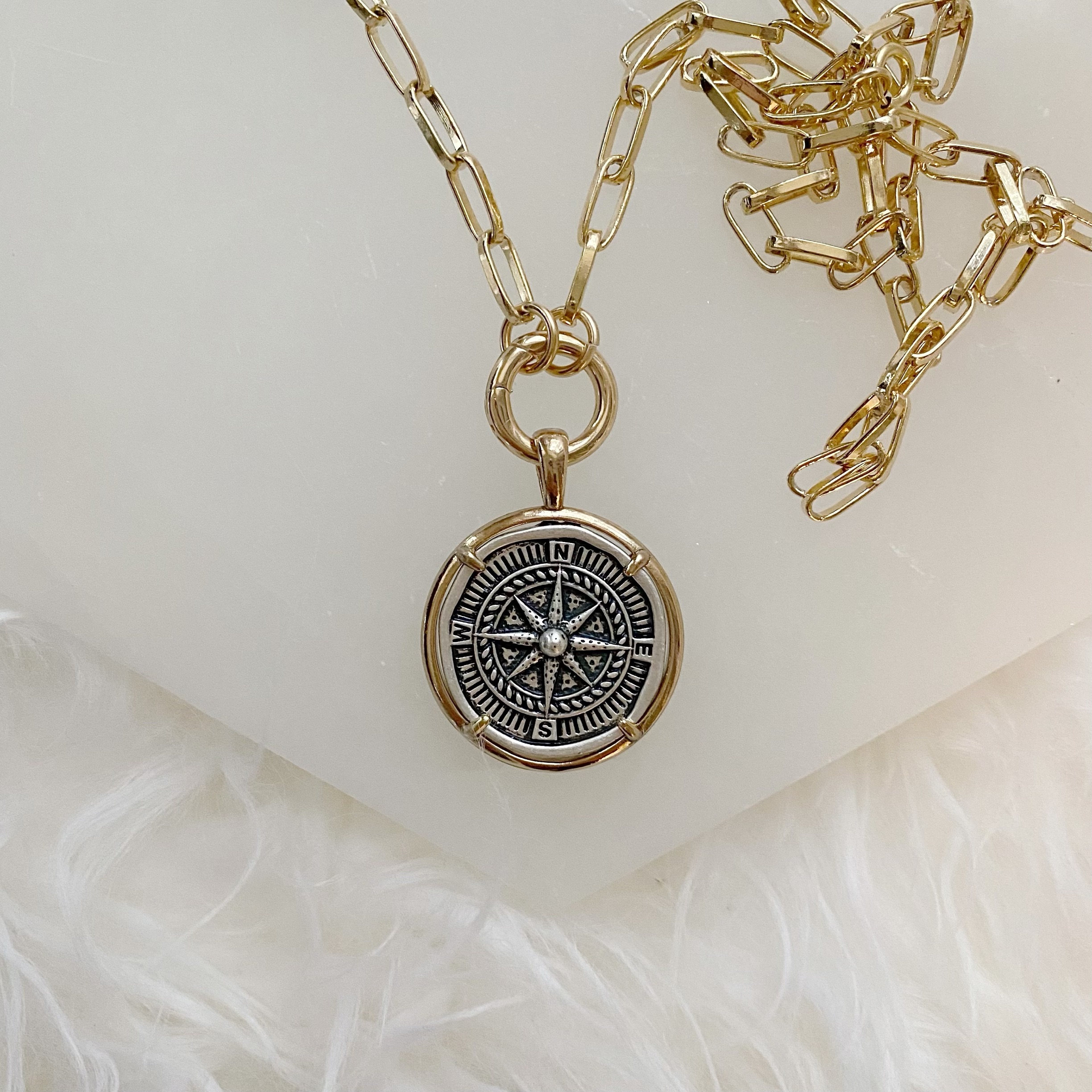 Dawson Compass Paperclip Chain Charm Necklace – WinterLemon
