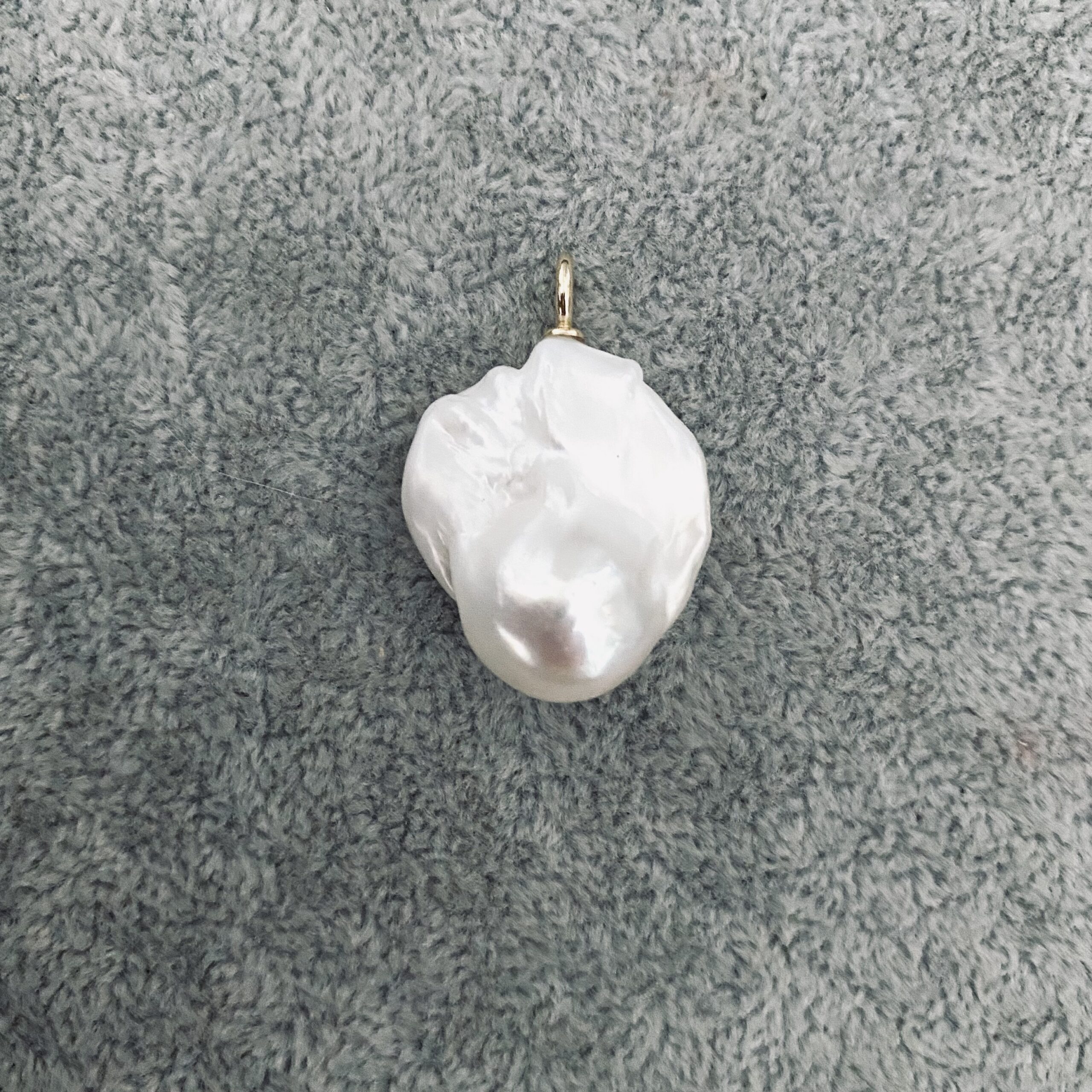 Rory #4 14k Gold Extra Large Fireball Pearl Pendant – WinterLemon