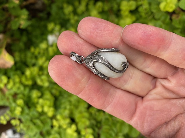 Bertrice Milky Beryl and Diamond Tendril Pendant – WinterLemon